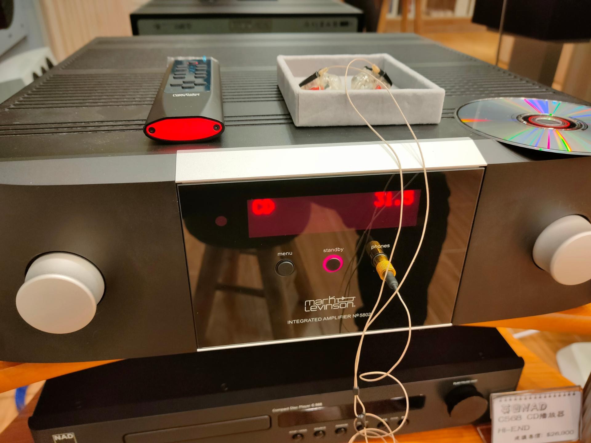 【閒聊】關於捅高級設備的耳機孔這回事：D8000pro IE900微心得 @影音視聽討論區 哈啦板 - 巴哈姆特