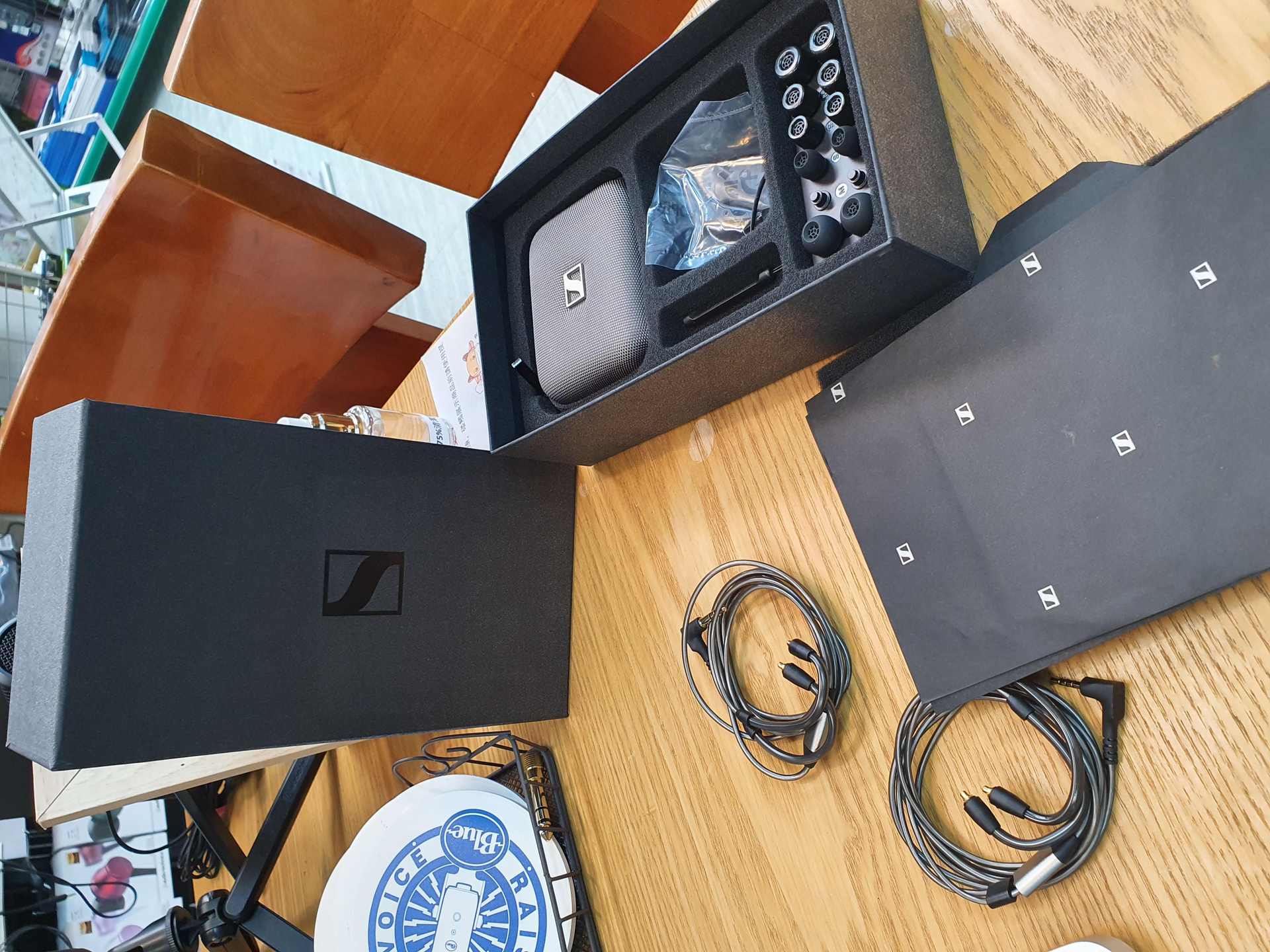 【心得】ie900試聽與心得分享 @影音視聽討論區 哈啦板 - 巴哈姆特