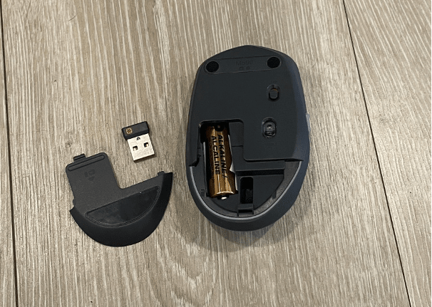 【閒聊】M590開箱文（內有貓貓呦） @電腦應用綜合討論 哈啦板 - 巴哈姆特