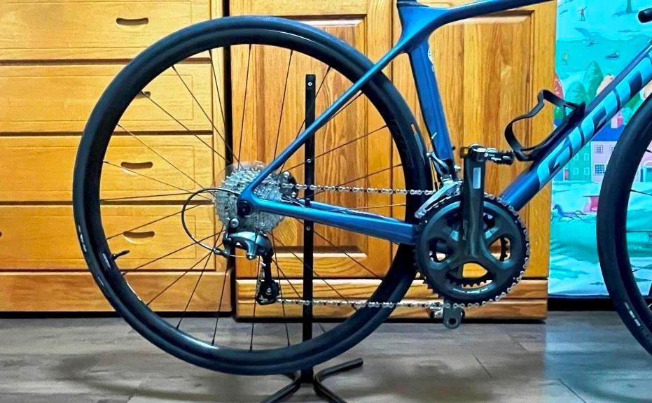 【心得】人生中第一部公路車Giant TCR Advanced 3 Disc開箱 @自行車 哈啦板 - 巴哈姆特