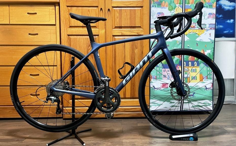 人生中第一部公路車Giant TCR Advanced 3 Disc開箱 - c9008244的創作 - 巴哈姆特