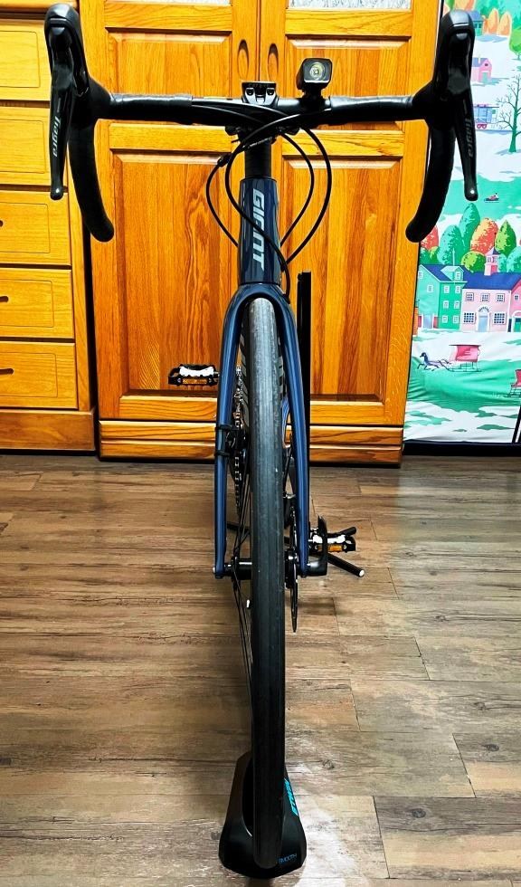 【心得】人生中第一部公路車Giant TCR Advanced 3 Disc開箱 @自行車 哈啦板 - 巴哈姆特