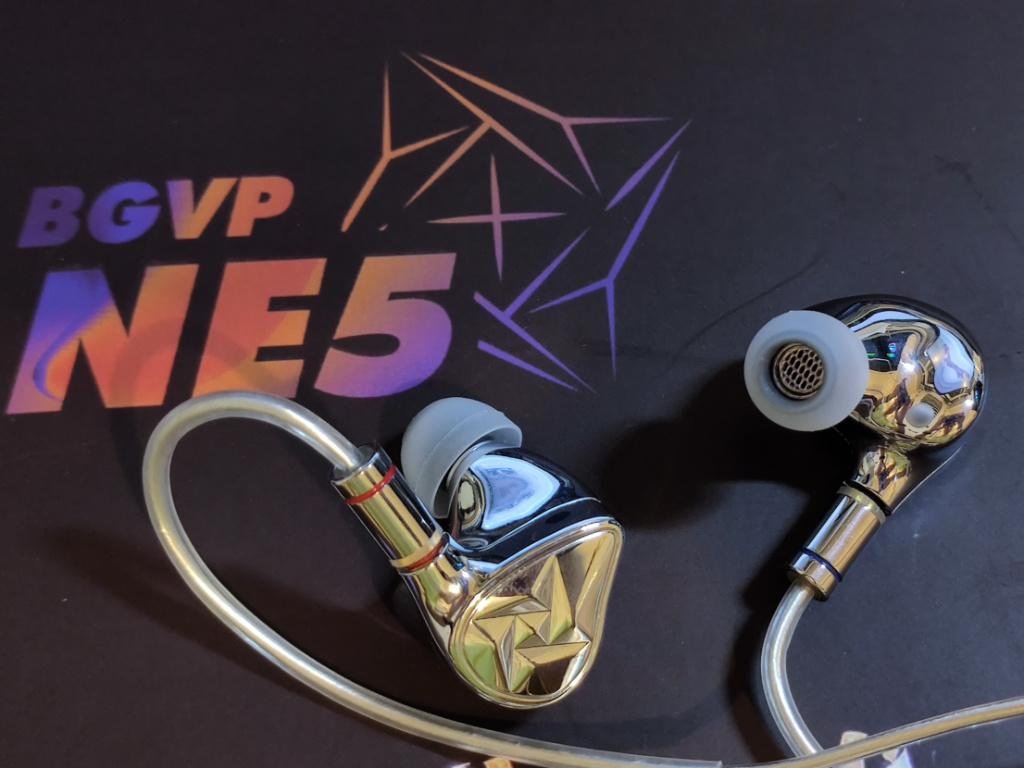 【心得】BGVP NE5 忍者手裡劍 圈鐵靜電五單元耳機 @影音視聽討論區 哈啦板 - 巴哈姆特