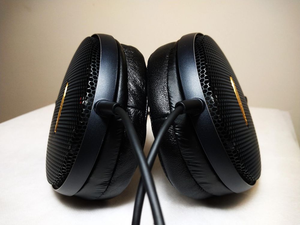 鐵三角 2008年 ATH-AD1000PRM 1000台限定 神祕低調的全開放銘機 - x1973852的創作 - 巴哈姆特