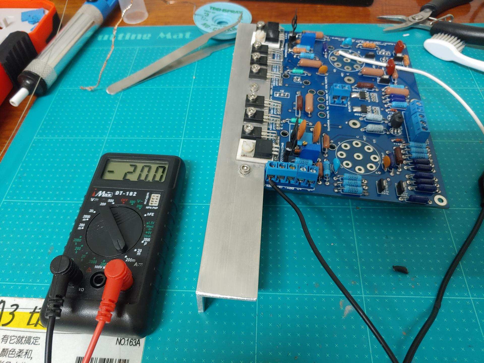 【閒聊】KG Blue Hawaii BJT Ver. DIY @影音視聽討論區 哈啦板 - 巴哈姆特