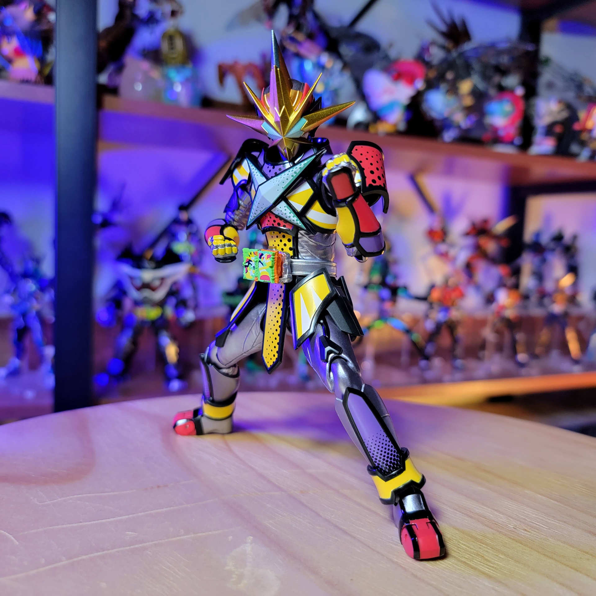 S.H.Figuarts KAMEN RIDER SAIKOU KIN NO BUKI GIN NO BUKI/X SWORD MAN ...