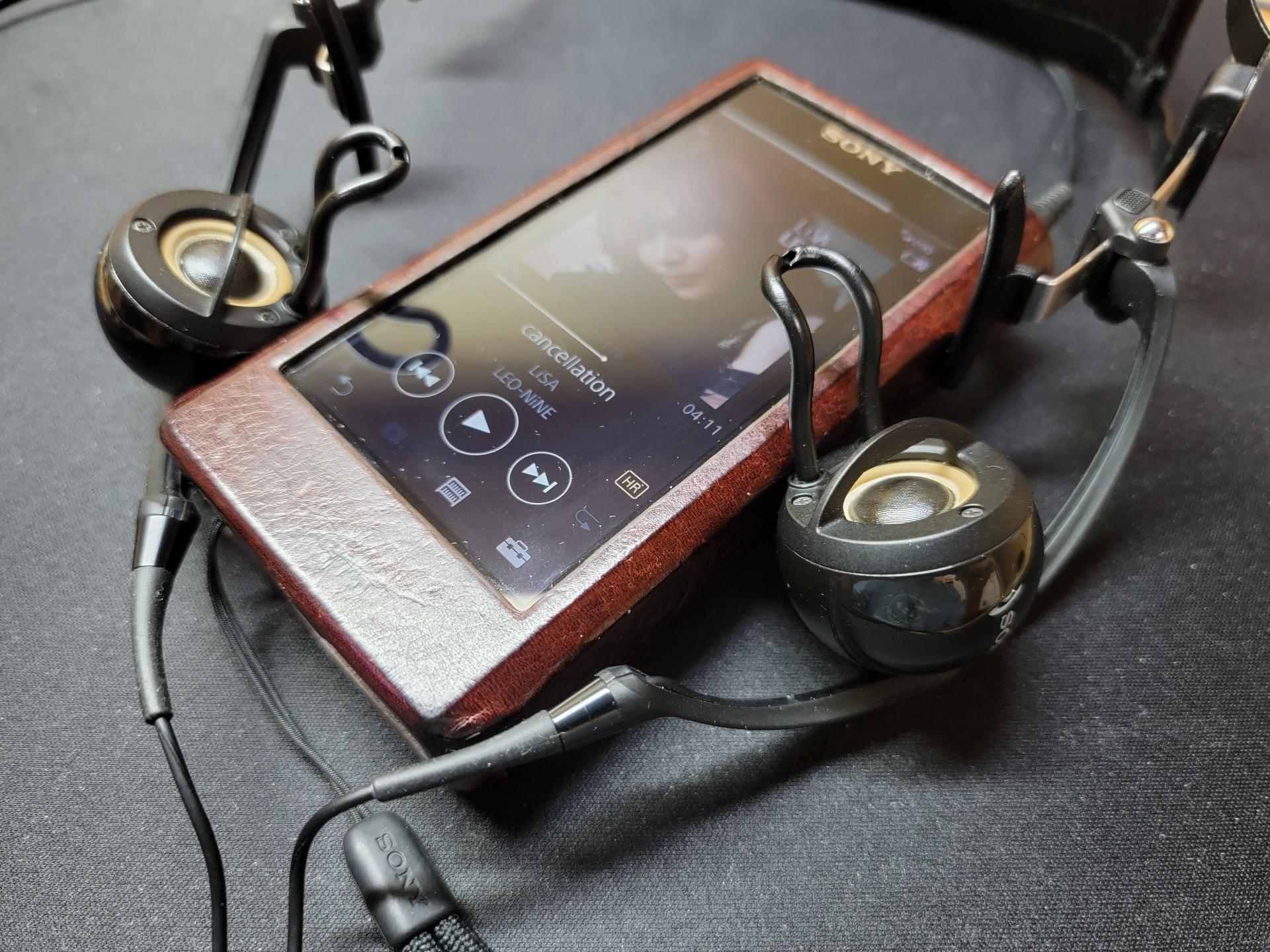 【心得】來者何人?你耳機還喇叭啦 sony pfr-v1簡單聽感分享 @影音視聽討論區 哈啦板 - 巴哈姆特