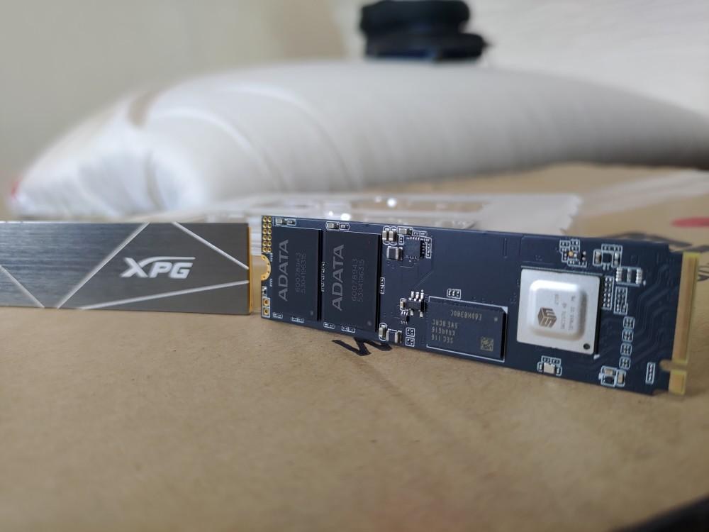 【情報】威剛XPG GAMMIX S50 Lite疑似換料(有圖為證) @電腦應用綜合討論 哈啦板 - 巴哈姆特