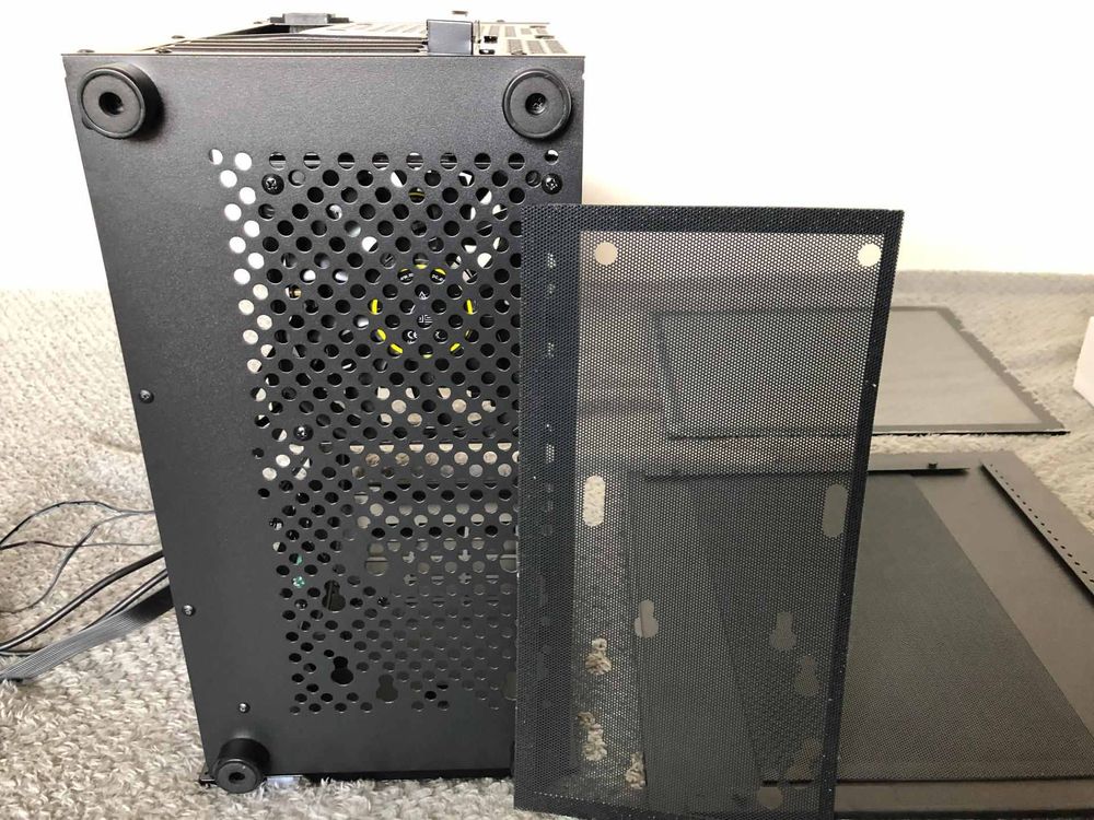 【心得】Montech 君主科技 Sky One Mini itx 小機殼 開箱評測 feat. 創世紀 Century Mini SFX ...