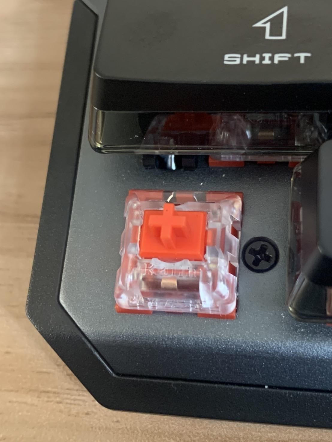 【心得】MSI首款自有軸體鍵盤－Vigor GK71 Sonic鍵盤開箱 @電腦應用綜合討論 哈啦板 - 巴哈姆特