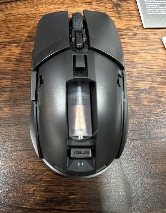 【心得】TUF GAMING 第一支雙模無線滑鼠 M4 WL 入手簡易開箱 @電腦應用綜合討論 哈啦板 - 巴哈姆特