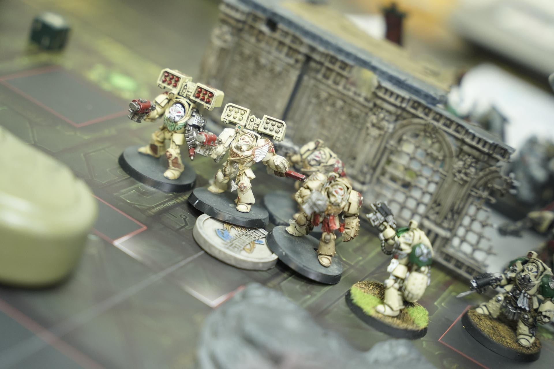 【心得】年度 40K 盛事 - "四大天王" 店對店聯賽分析 @戰鎚：40K 系列（Warhammer:40000） 哈啦板 - 巴哈姆特