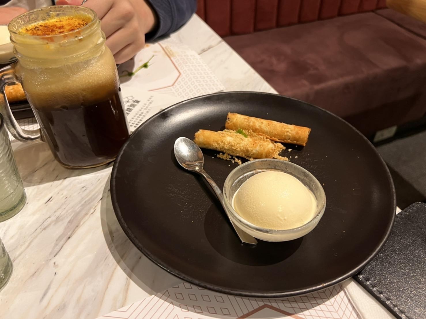 這禮拜的大學日常 ! - gina86712665的創作 - 巴哈姆特