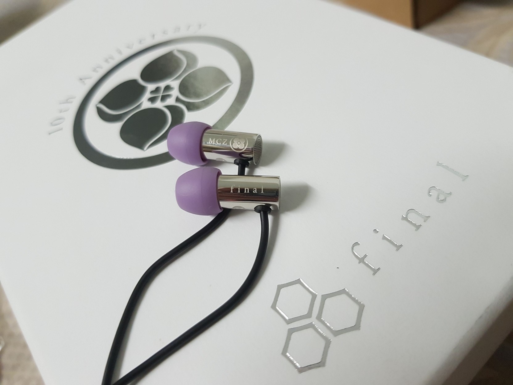 【心得】拆一盒少一盒，Final E3000 桃色幸運草Ver. 開箱簡評 @影音視聽討論區 哈啦板 - 巴哈姆特