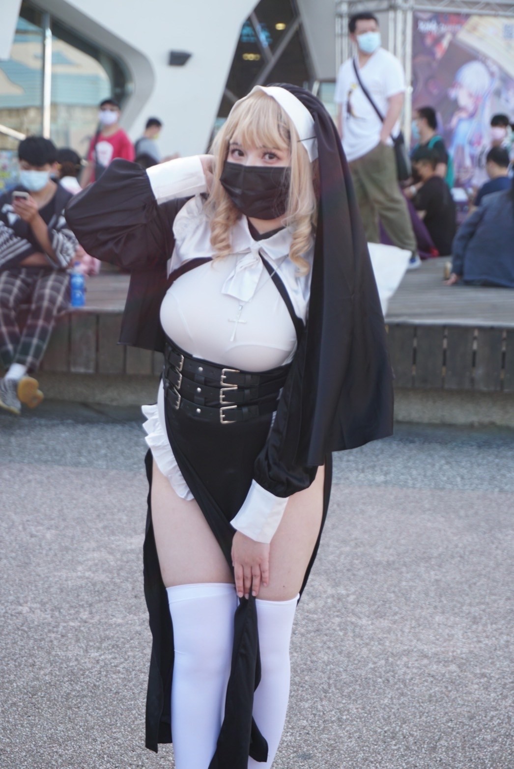 RE:【心得】FF38 coser串 @場外休憩區 哈啦板 - 巴哈姆特