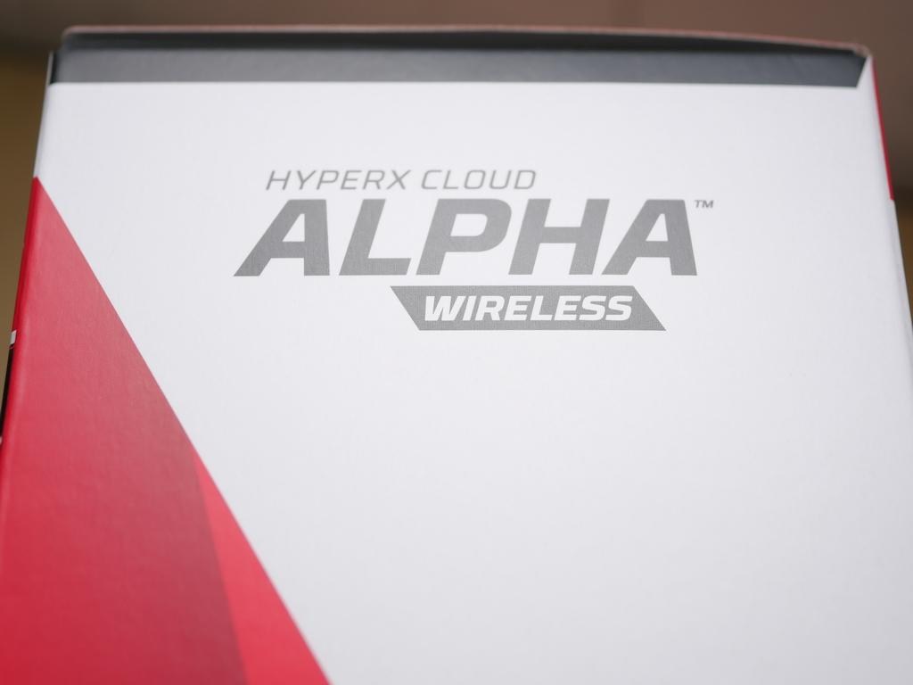【心得】高續航力 300 小時 HyperX Cloud Alpha Wireless 開箱 @電腦應用綜合討論 哈啦板 - 巴哈姆特