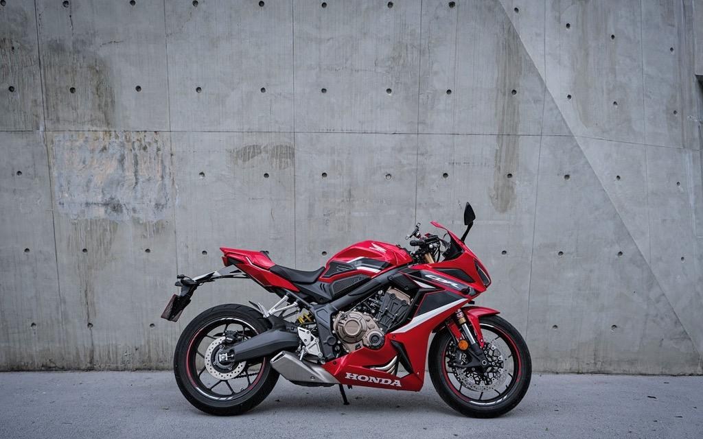 【心得】【心得】匆忙的擁有一台重機歷程 Honda-CBR650R 文長 @汽機車討論 哈啦板 - 巴哈姆特