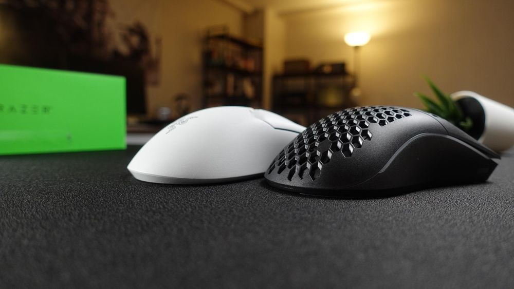 【心得】雷蛇Razer Viper V2 Pro評測 ｜與羅技G Pro X Superlight比較 @電腦應用綜合討論 哈啦板 - 巴哈姆特