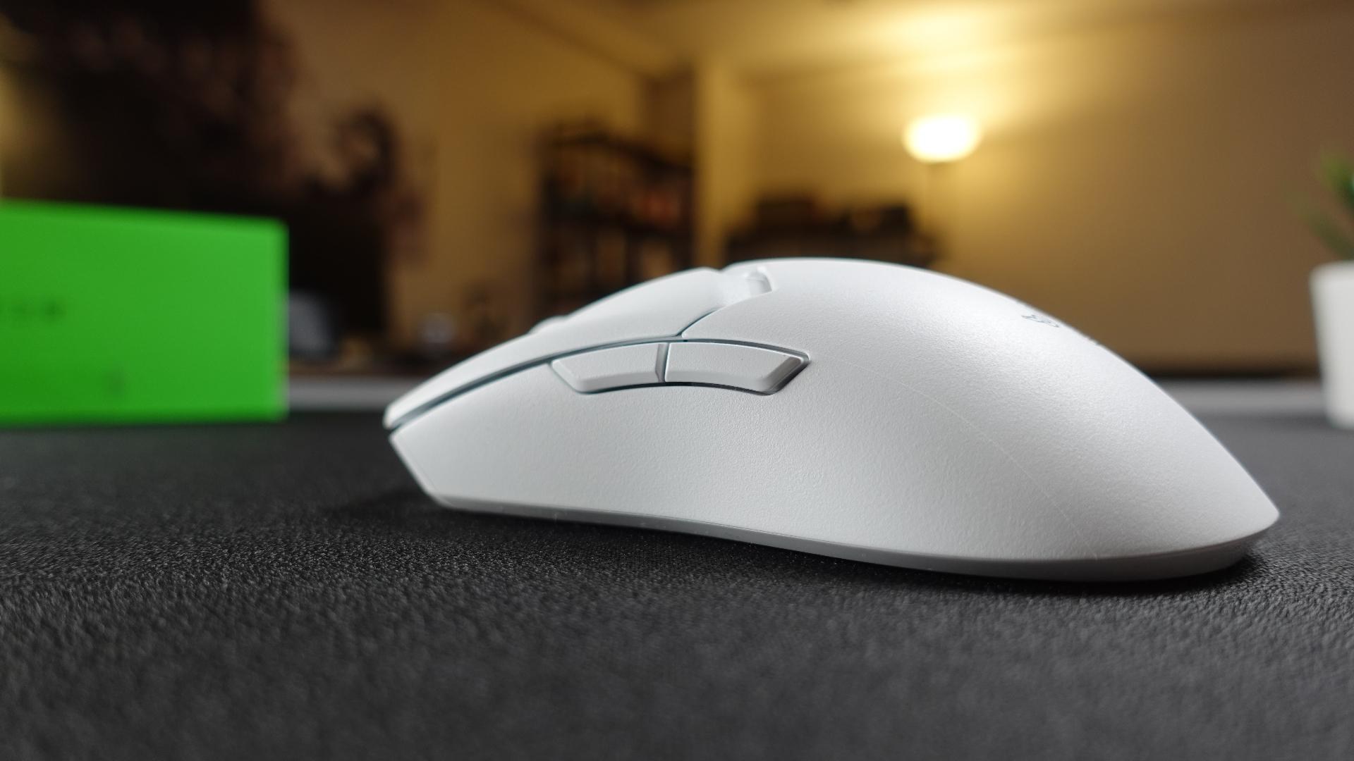 【心得】雷蛇Razer Viper V2 Pro評測 ｜與羅技G Pro X Superlight比較 @電腦應用綜合討論 哈啦板 - 巴哈姆特