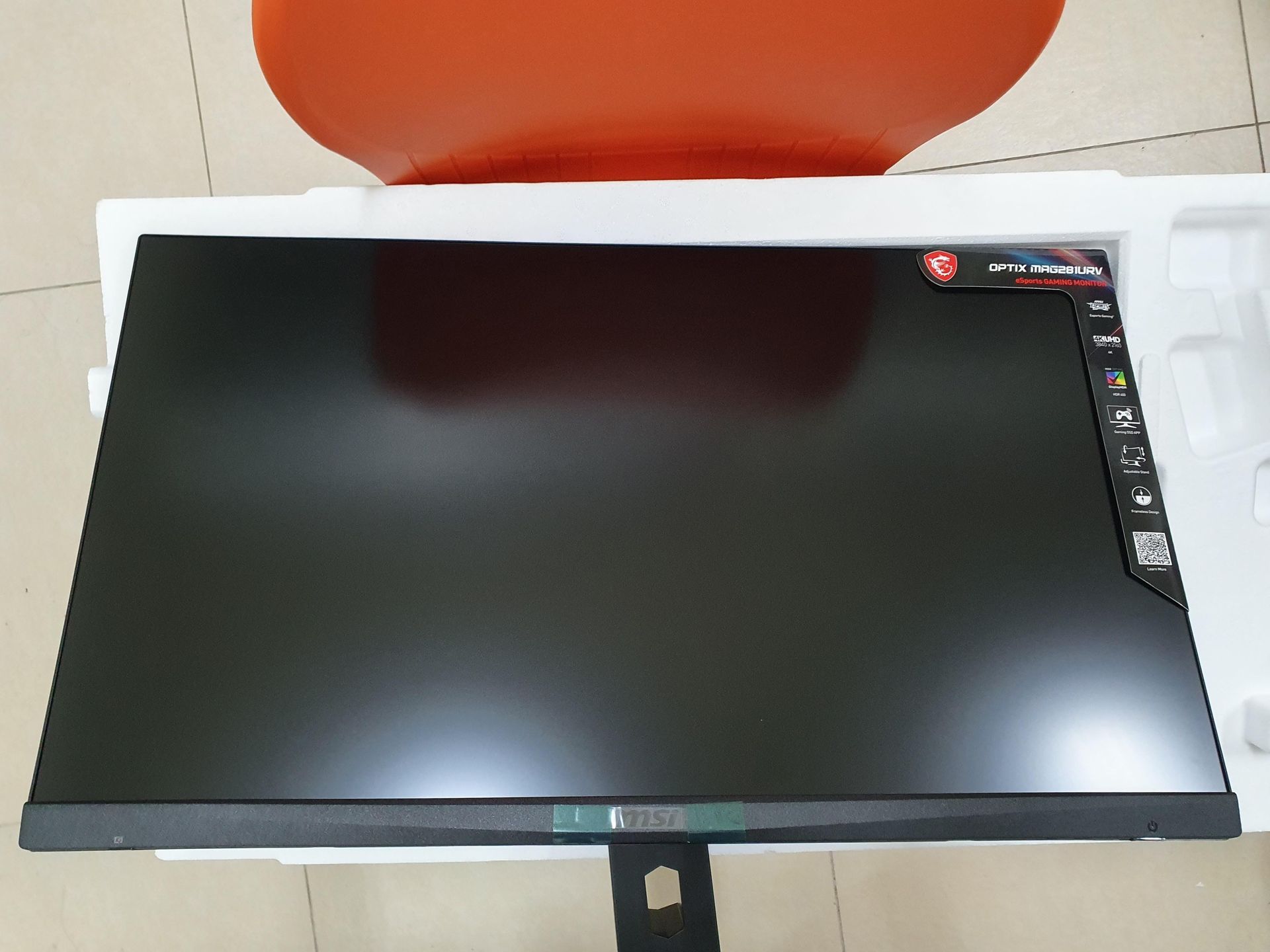 4K HDR400的Optix MAG281URV螢幕簡易開箱分享 - j123john的創作 - 巴哈姆特