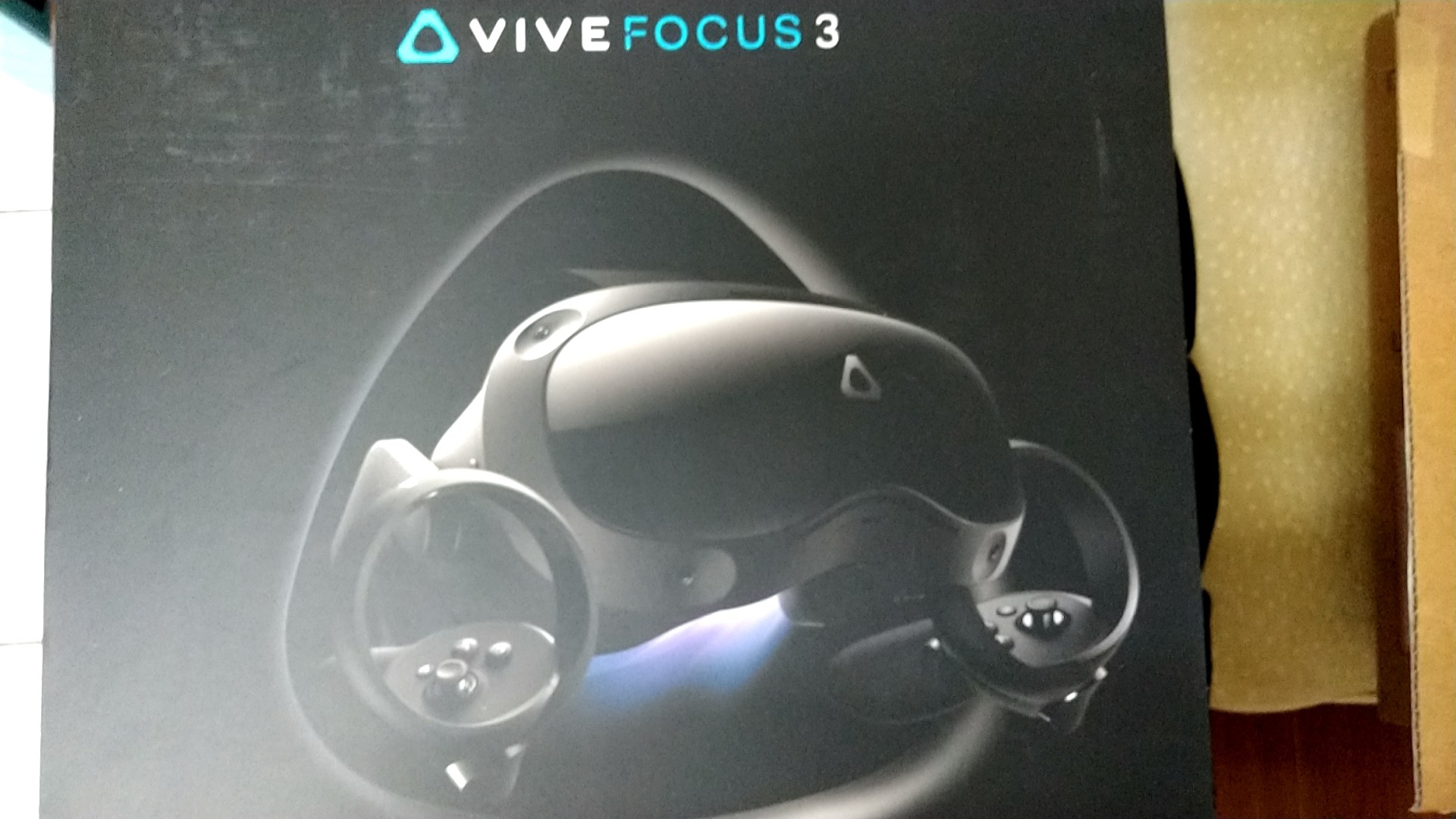 【心得】毫無CP值之 VIVE FOCUS 3 簡易開箱 @VR 虛擬實境綜合討論 哈啦板 - 巴哈姆特