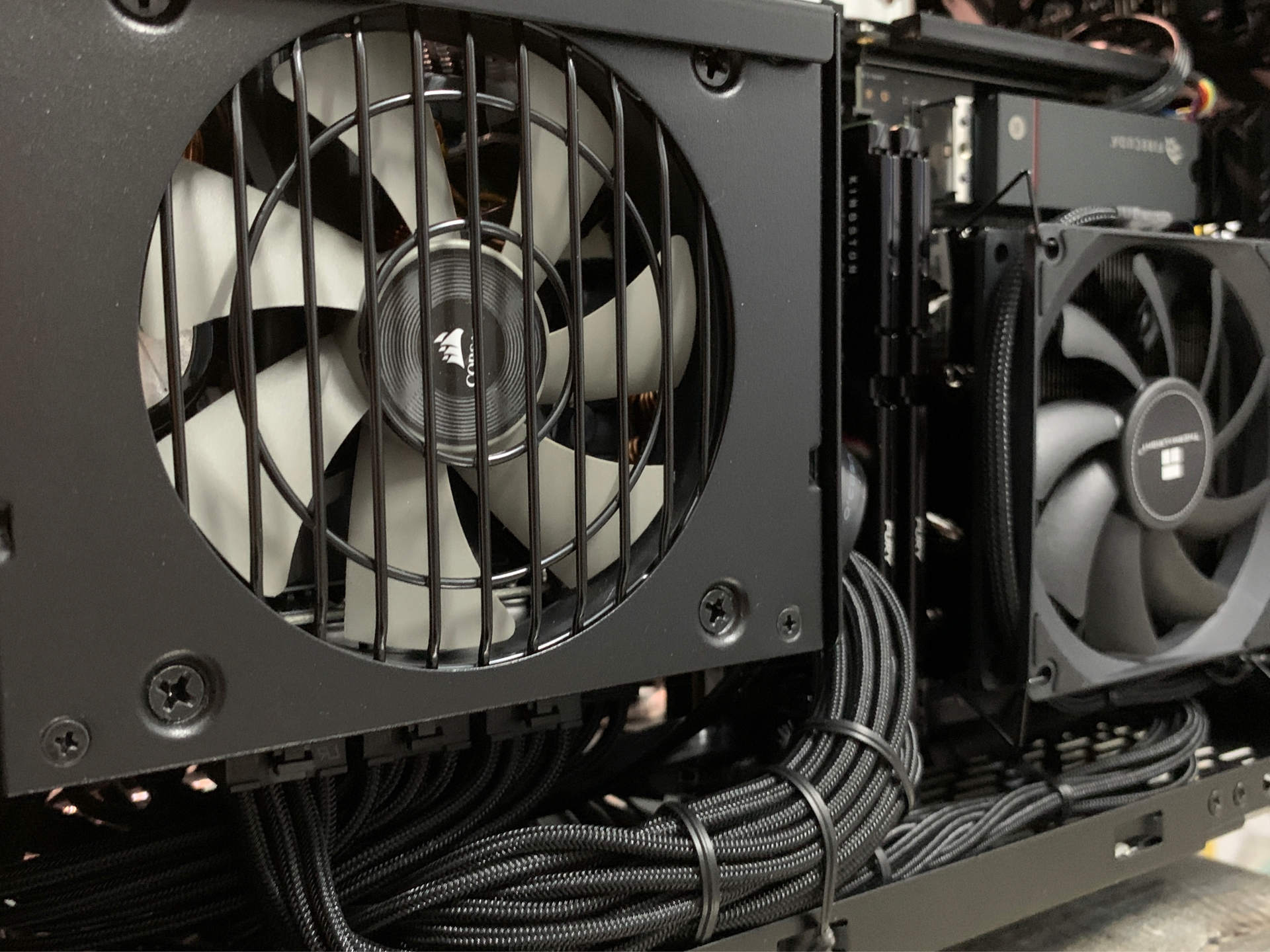 【心得】極黑微型散熱 索摩樂AXP90-X53 FULL BLACK @電腦應用綜合討論 哈啦板 - 巴哈姆特