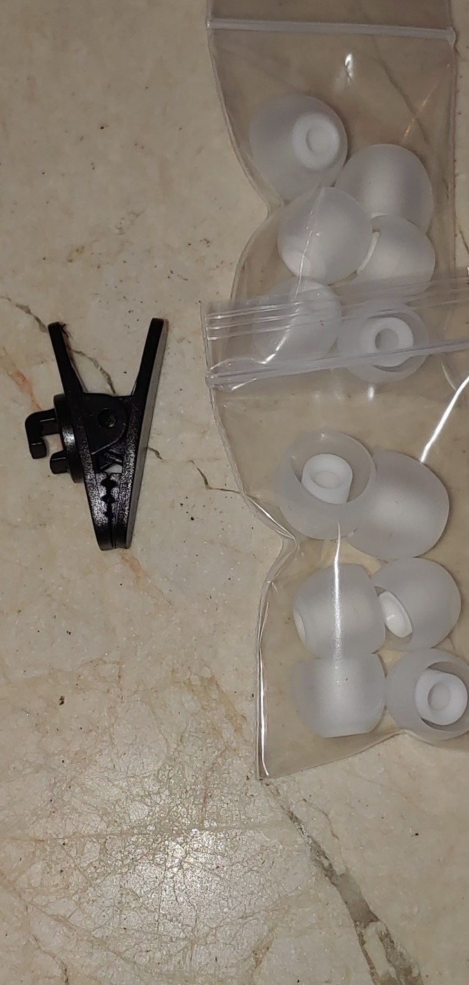 【心得】Faaeal臻聲 poppy虞美人 簡易開箱 @影音視聽討論區 哈啦板 - 巴哈姆特