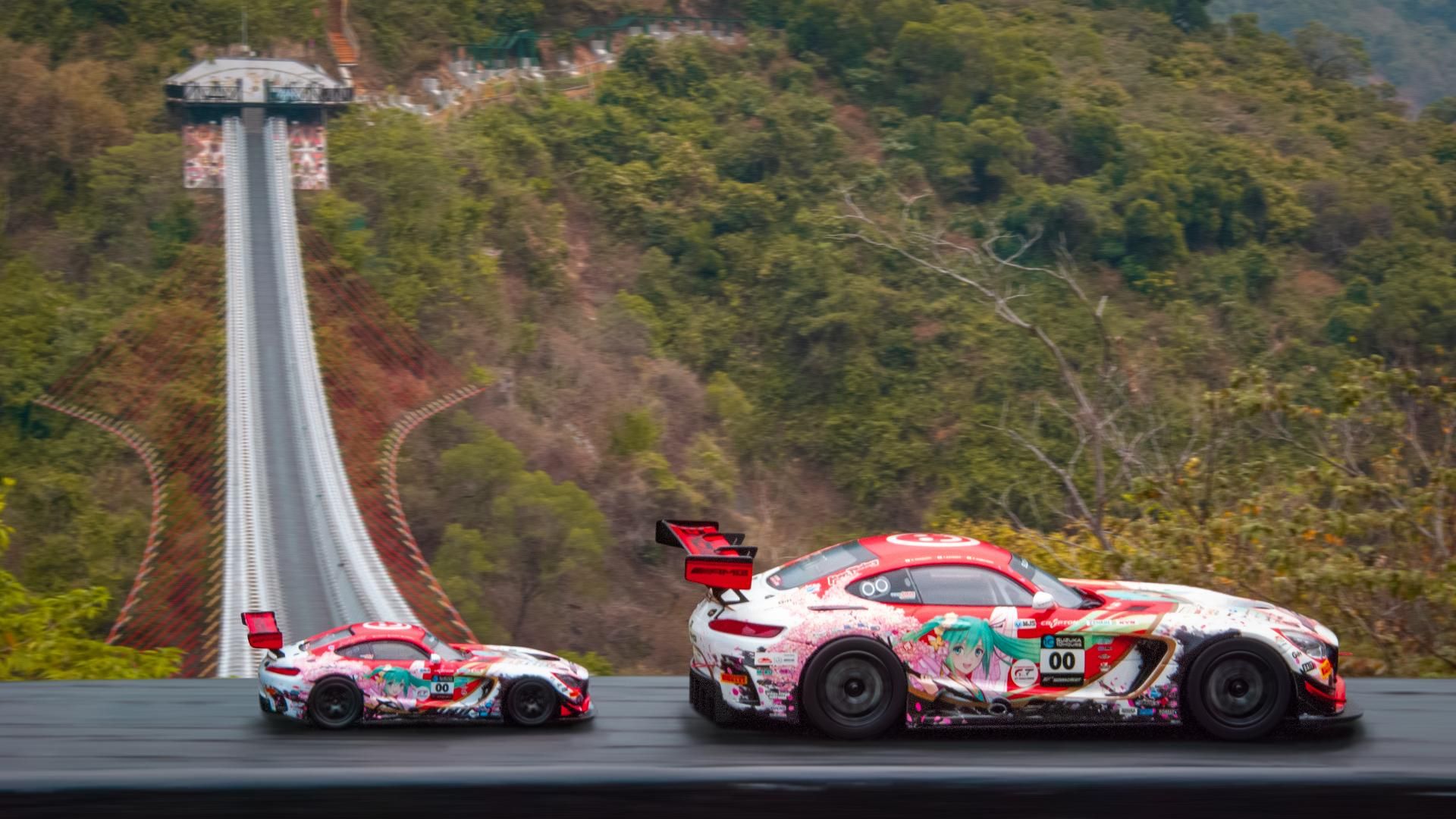 Goodsmile Racing 微笑車隊 賽車初音賽車模型收藏心得與外拍分享 - jackydc10的創作 - 巴哈姆特