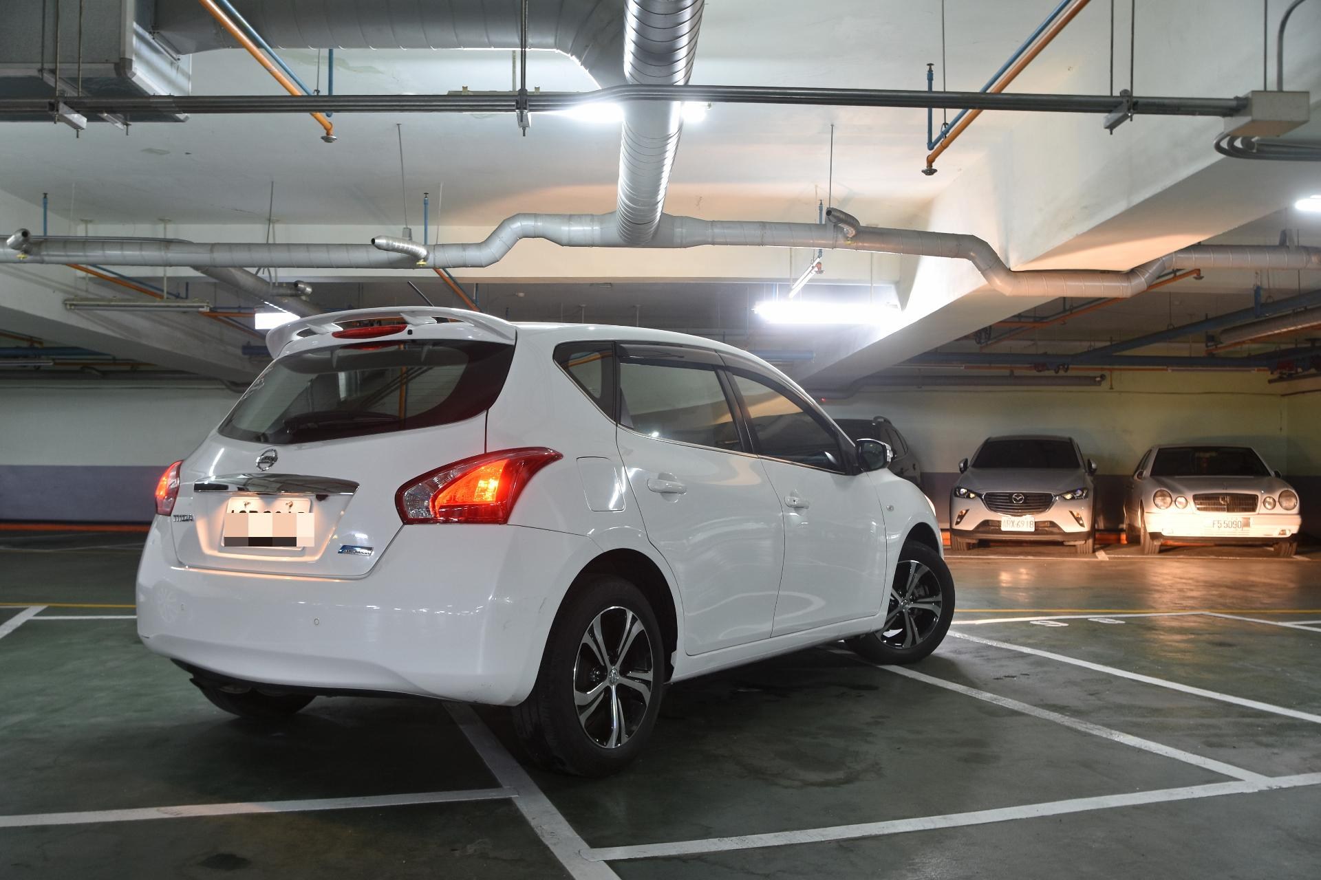 【心得】人生第一台車2016Nissan Big Tiida @汽機車討論 哈啦板 - 巴哈姆特