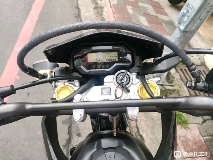 【心得】CRF150L22年式開箱! @汽機車討論 哈啦板 - 巴哈姆特