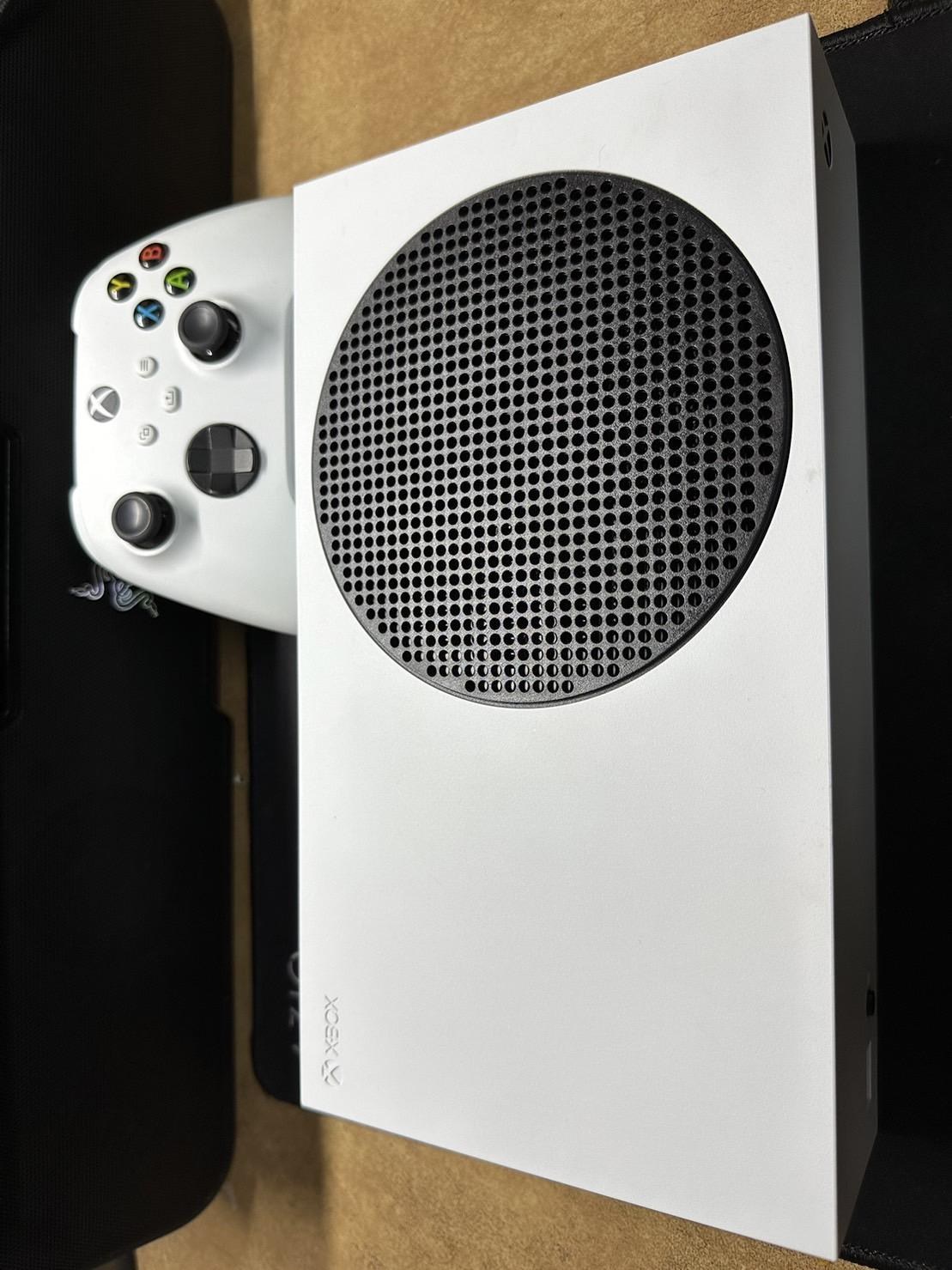 【出售】Xbox Series S (11/2降價) @ACG二手交易板 哈啦板 - 巴哈姆特