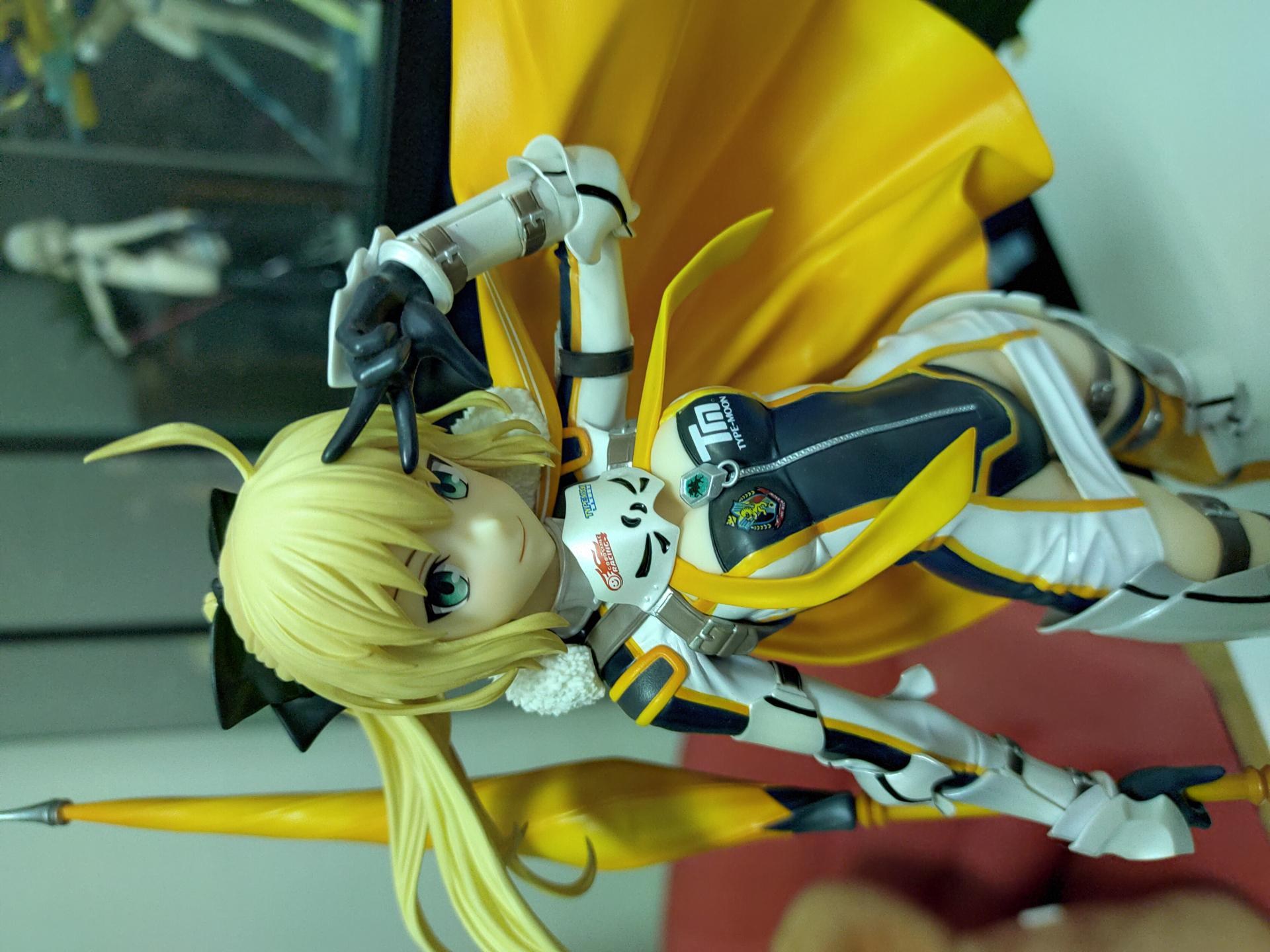 【出售】GSC＆TYPE-MOON 阿爾托莉雅 saber 賽車女郎 @ACG二手交易板 哈啦板 - 巴哈姆特