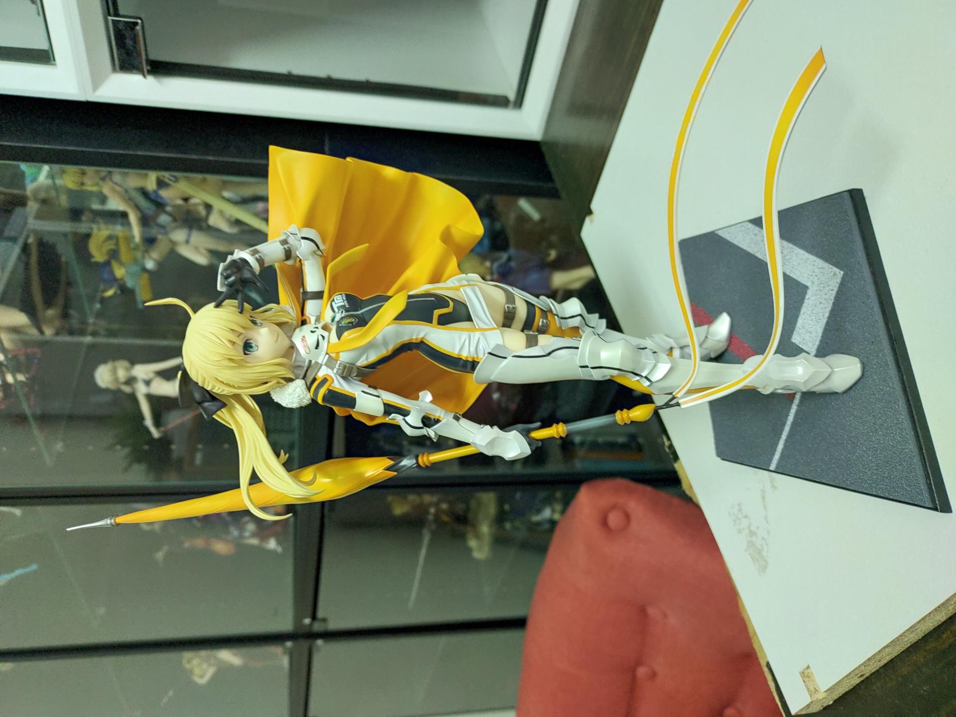 【出售】GSC＆TYPE-MOON 阿爾托莉雅 saber 賽車女郎 @ACG二手交易板 哈啦板 - 巴哈姆特