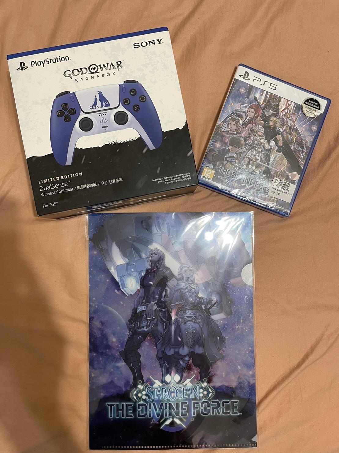 戰神限量款 PS5 DualSence原廠無線控制器+ PS5 星海遊俠6 神授之力（附特典資料夾） @ACG二手交易板 哈啦板 - 巴哈姆特