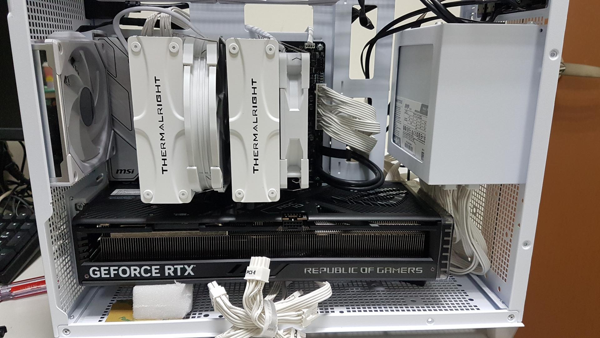 RE:【心得】簡約典雅的MATX機殼 ASUS PRIME AP201 白色版開箱 @電腦應用綜合討論 哈啦板 - 巴哈姆特