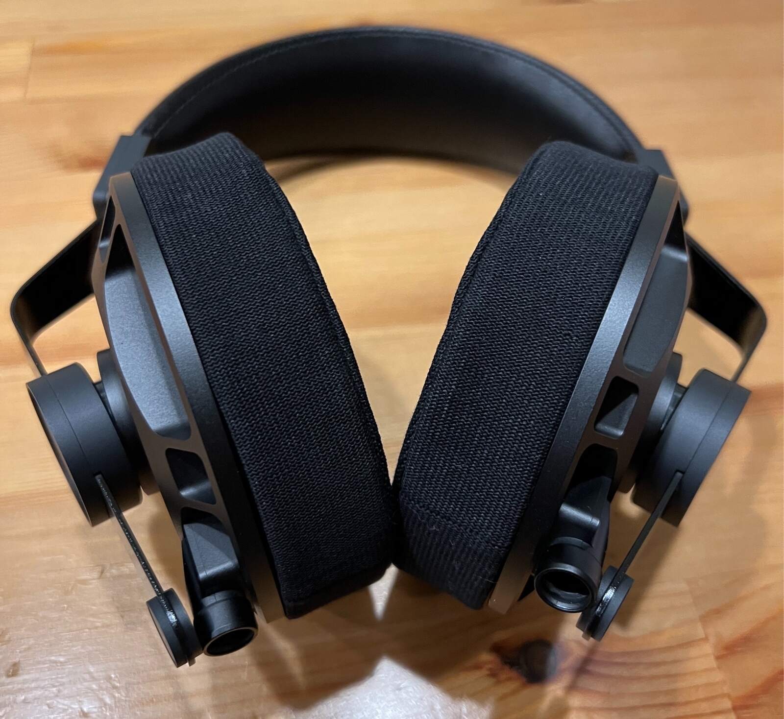 【閒聊】新年禮物～Final D8000 Pro Ltd開箱 @影音視聽討論區 哈啦板 - 巴哈姆特