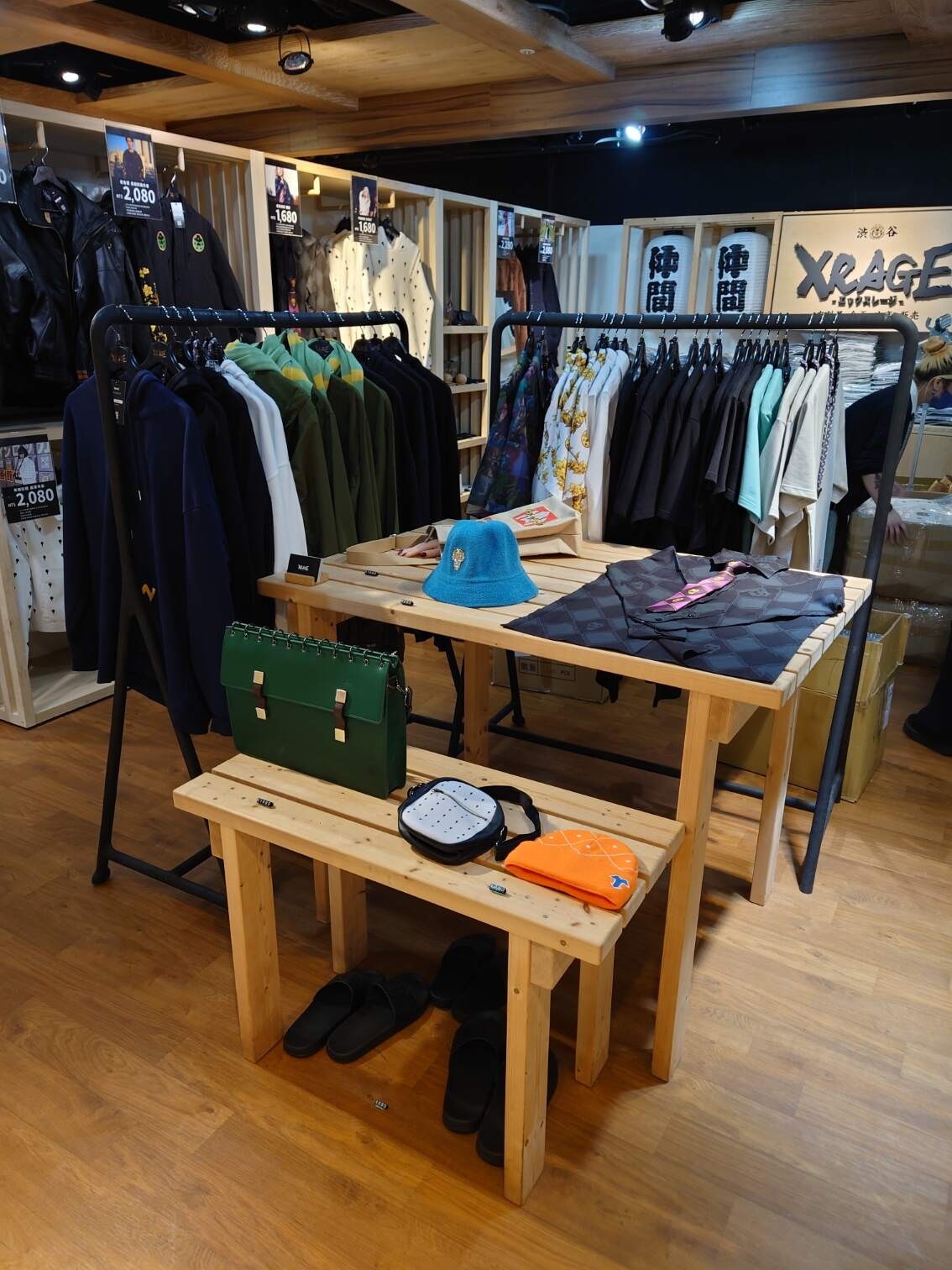 【情報】xrage x JOJO 聯名服飾 @JOJO的奇妙冒險系列及荒木飛呂彥相關作品討論 哈啦板 - 巴哈姆特