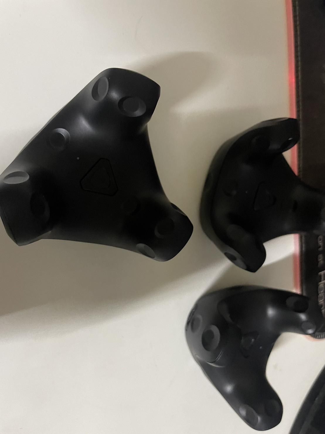 【其他】【出售】VIVE Tracker (3.0)+綁帶 @ACG二手交易板 哈啦板 - 巴哈姆特