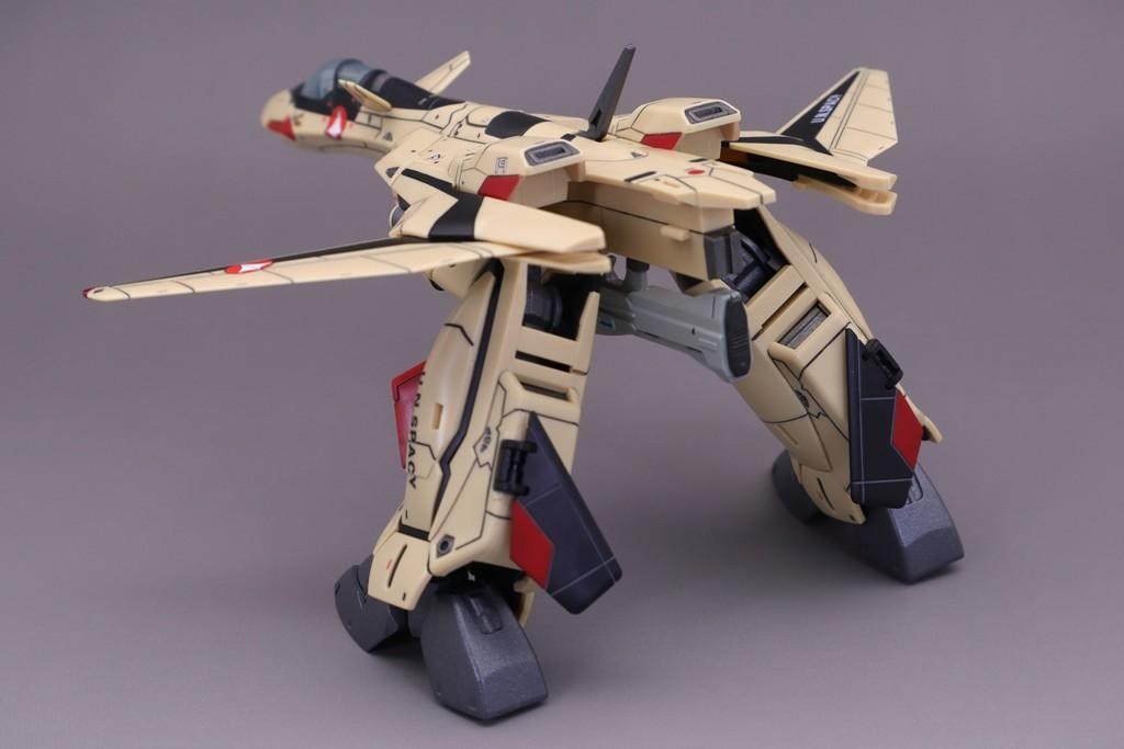 [達人專欄] HG - YF-19 超時空系列來了 - sora1000的創作 - 巴哈姆特