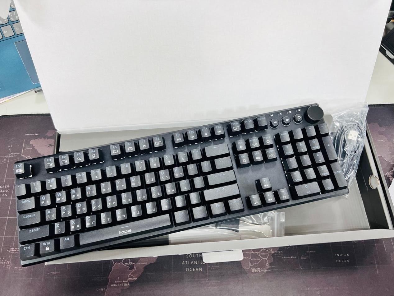【心得】iRocks K74M 熱插拔機械鍵盤 @電腦應用綜合討論 哈啦板 - 巴哈姆特