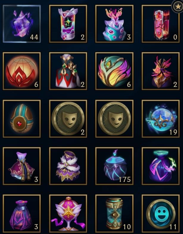 【問題】這邊是我自己之前燒蛋囤到現在的晶球，請問一下全造後又想開神話粉末，開什麼好呢? @英雄聯盟 League of Legends 哈啦板 ...