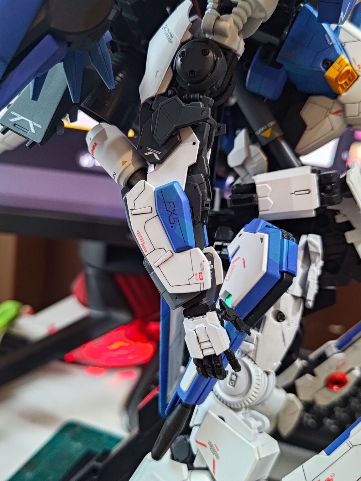 【作品分享】MG Ex-s 1.5.1 @模型技術與資訊 精華區 - 巴哈姆特