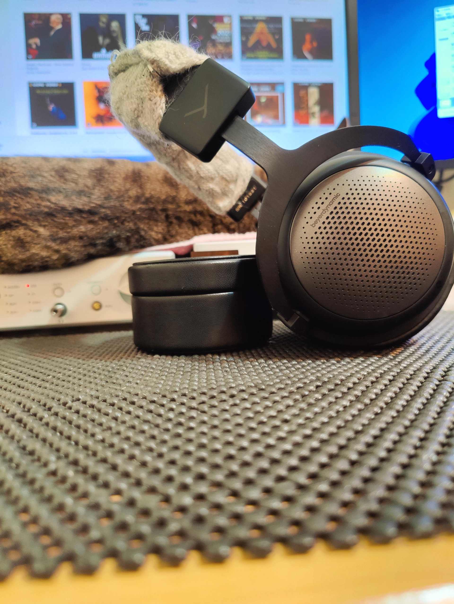 【心得】Beyerdynamic T1 3rd with 打孔皮耳墊 & 調音搭配心得 @影音視聽討論區 哈啦板 - 巴哈姆特