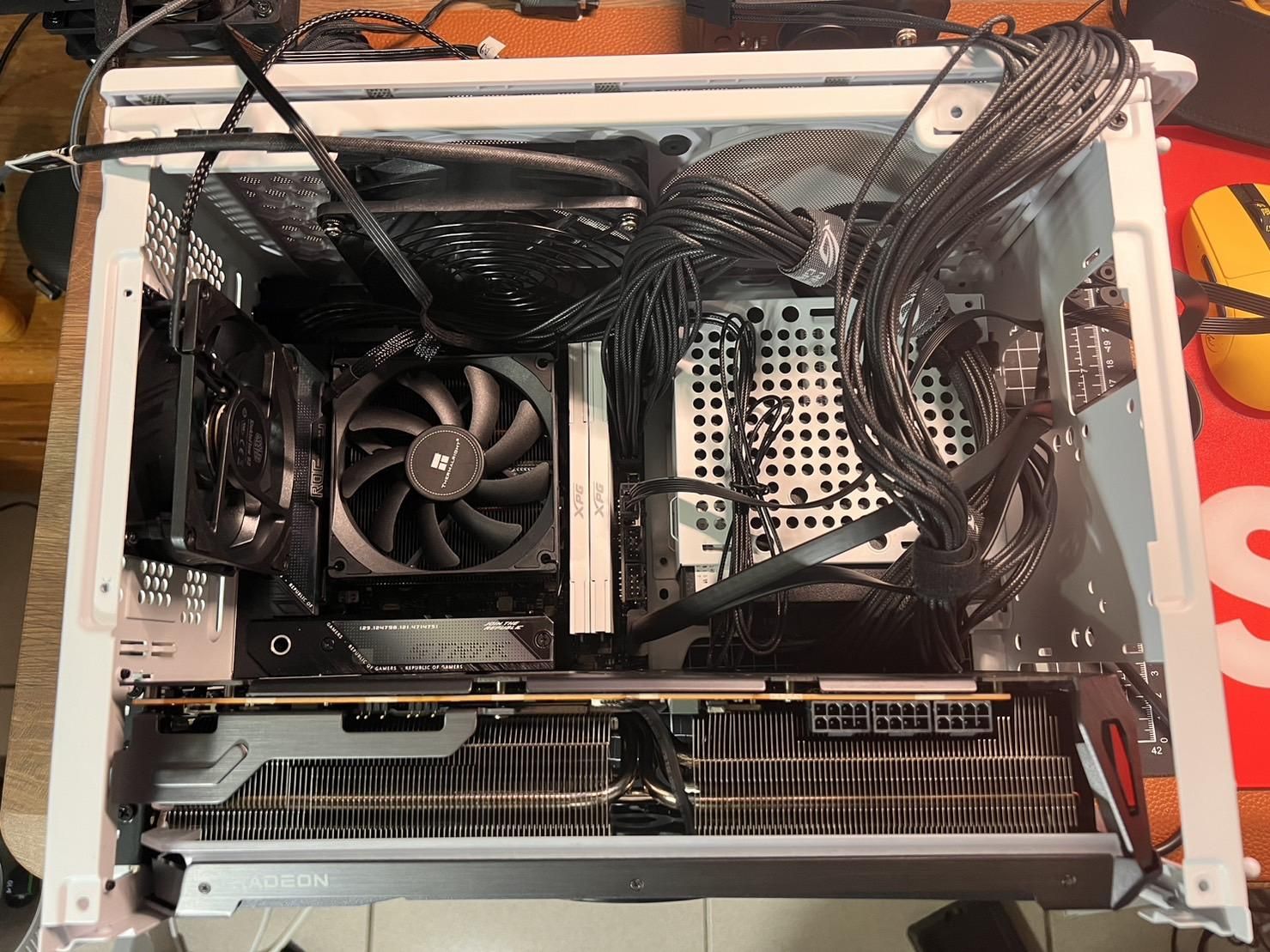 【心得】撼訊PowerColor Radeon RX 7900XTX Red Devil feat. Coolermaster NR200 ITX 機殼 @電腦應用綜合討論 哈啦板 - 巴哈姆特