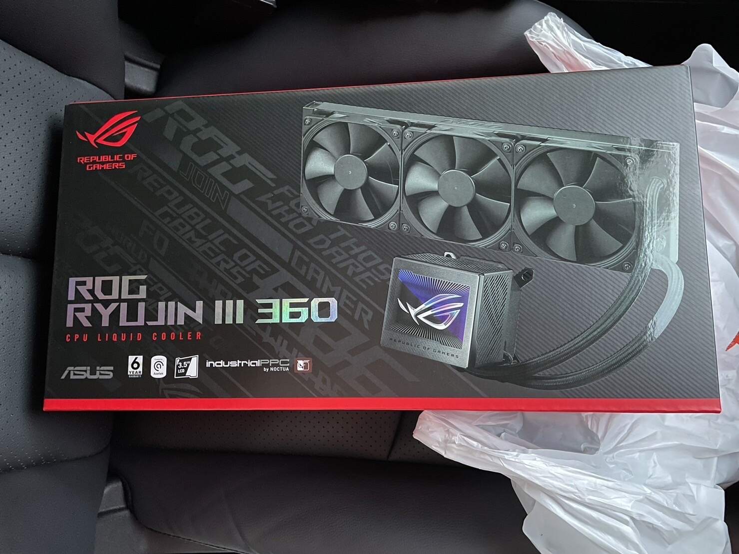【情報】ROG RYUJIN III 240/360mm 龍神三代再送M.2外接盒 @電腦應用綜合討論 哈啦板 - 巴哈姆特