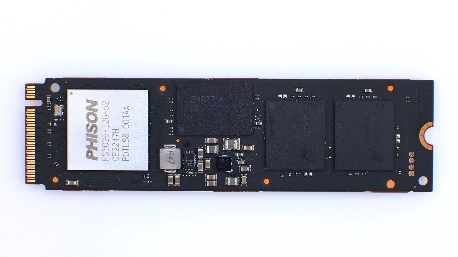 【心得】搶先體驗單條 12GB/s 的怪物，Micron Crucial T700 2TB，PCIe Gen5 x4 SSD @電腦應用綜合 ...