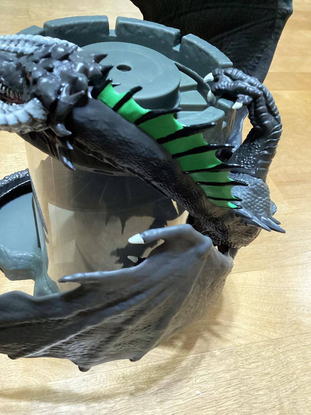 「龍與地下城：盜賊榮耀」黑龍造型杯 - xxx4607的創作 - 巴哈姆特