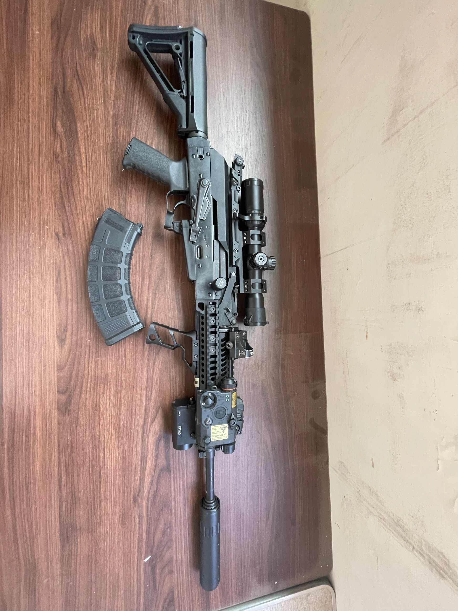 【閒聊】分享一下AK改裝與配件 @野戰 (生存) 遊戲 哈啦板 - 巴哈姆特