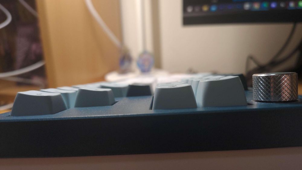 【心得】君主montech Mkey機械鍵盤開箱體驗peko~ @電腦應用綜合討論 哈啦板 - 巴哈姆特