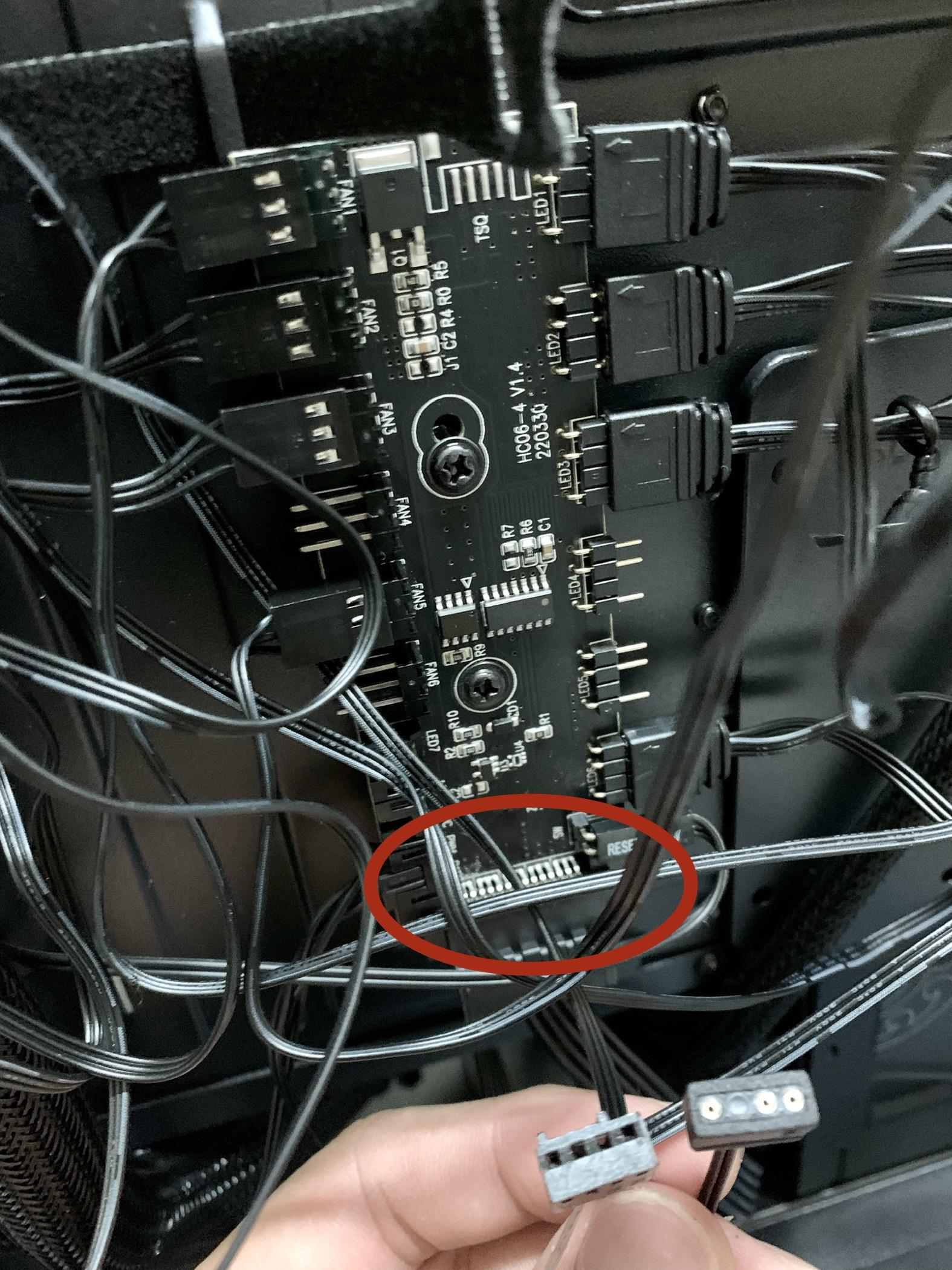 【問題】新手自組電腦，關於機殼風扇的問題 @電腦應用綜合討論 哈啦板 - 巴哈姆特